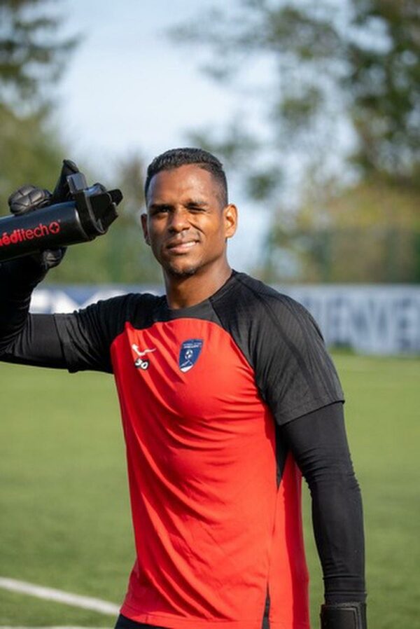 Melvin Adrien